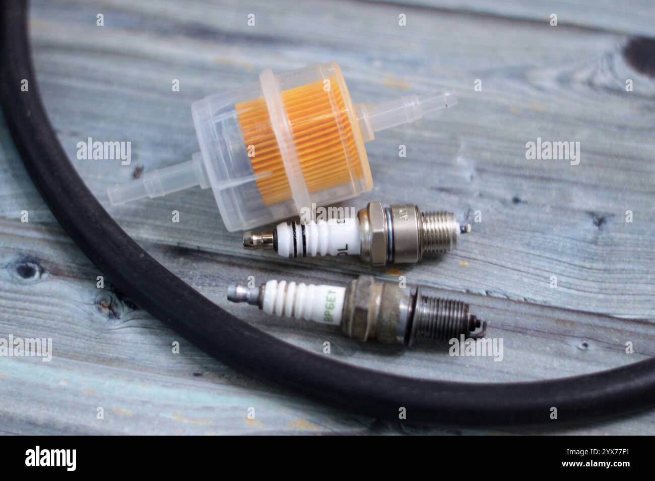 Igniting a car hi-res stock photography and images - Alamy