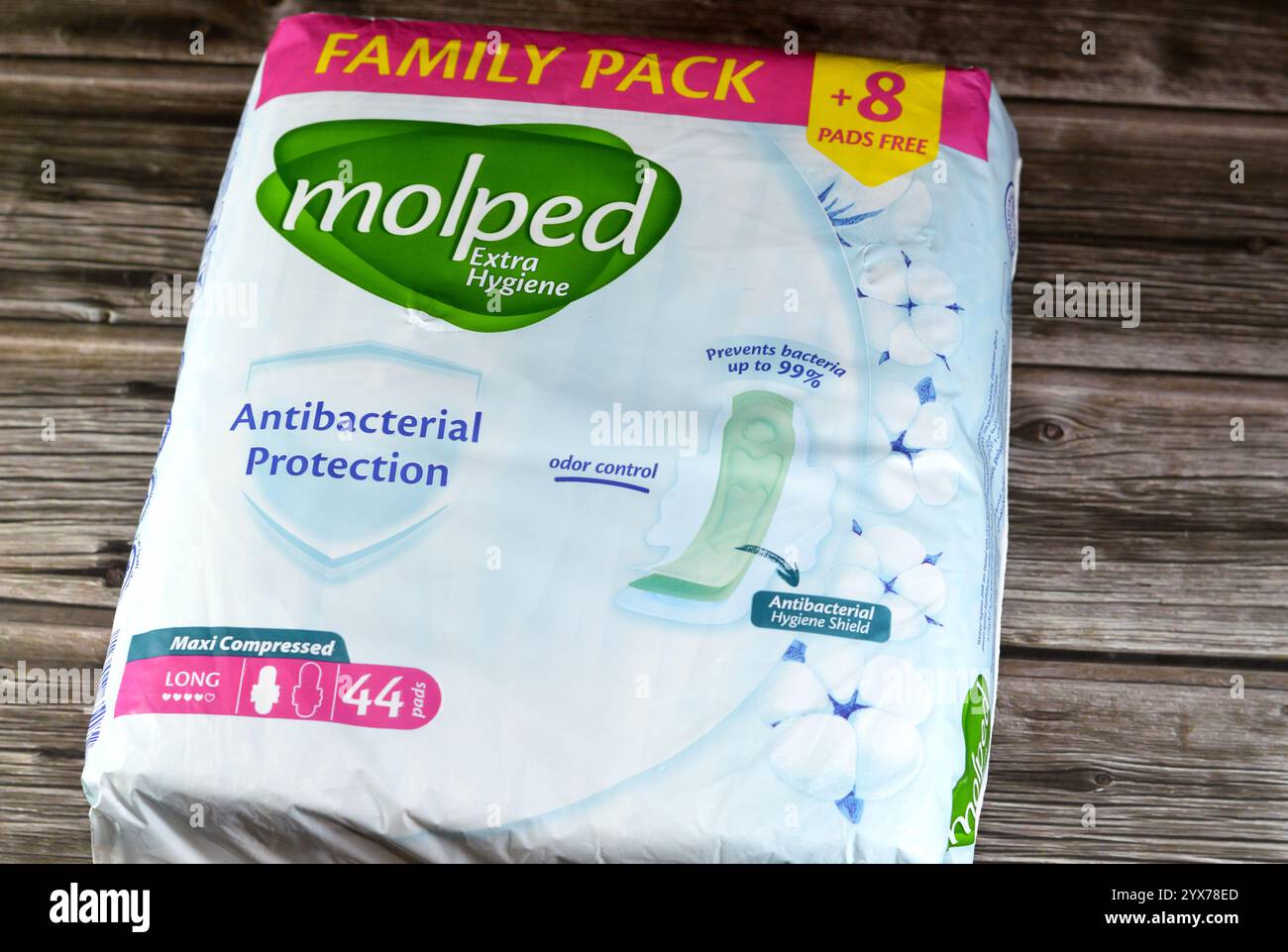 Cairo, Egypt, November 1 2024: Molped extra hygiene family pack maxi ...