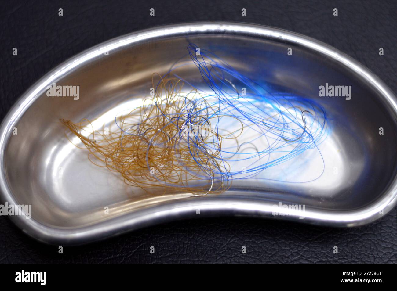 Surgical sutures of Polypropylene non-absorbable and catgut absorbable ...