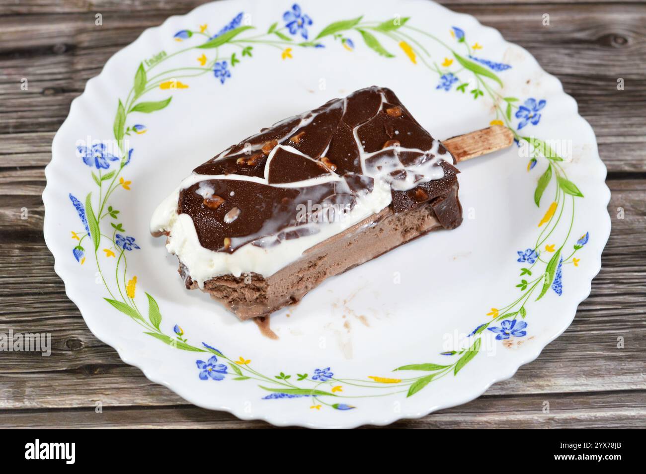 Half coated in dark chocolate hi-res stock photography and images - Alamy