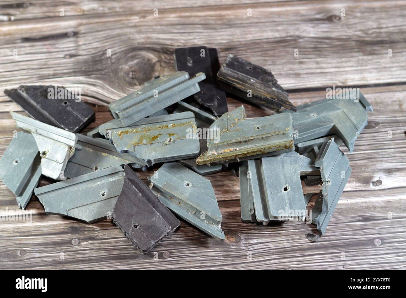 Broken kitchen shutter angles after replaced with a new ones after ...