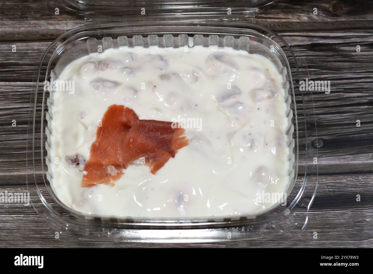 Creamy Cheese Spread, delicious cheesy flavor enhances the taste of the ...