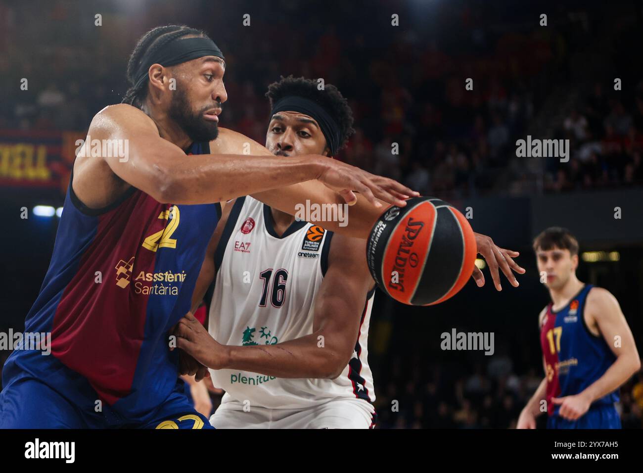 Jabari Ali Parker of FC Barcelona and Zachary Vincent Zach LeDay of EA7 ...