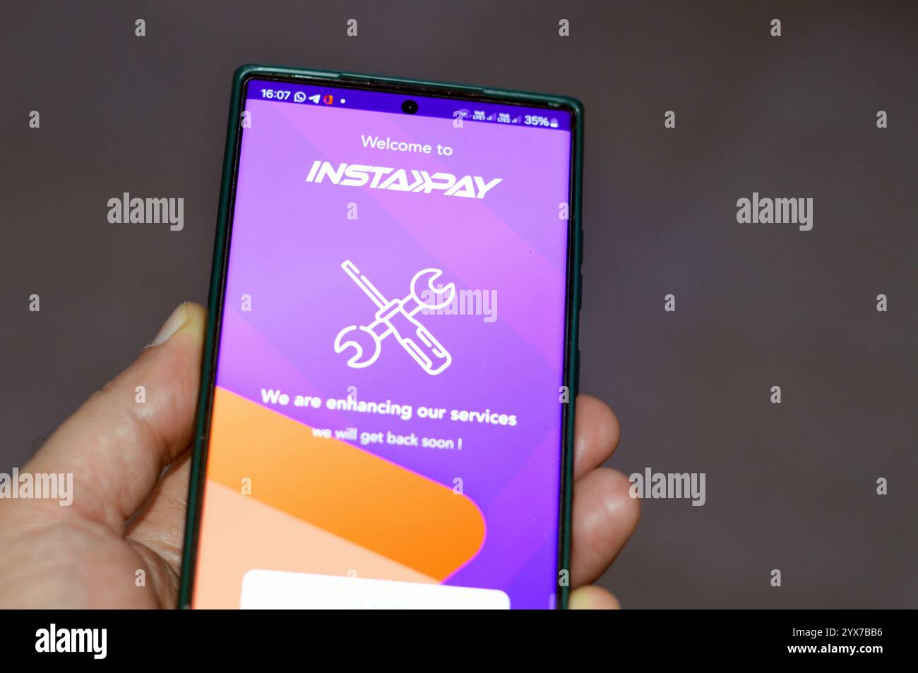 Instapay hi-res stock photography and images - Alamy