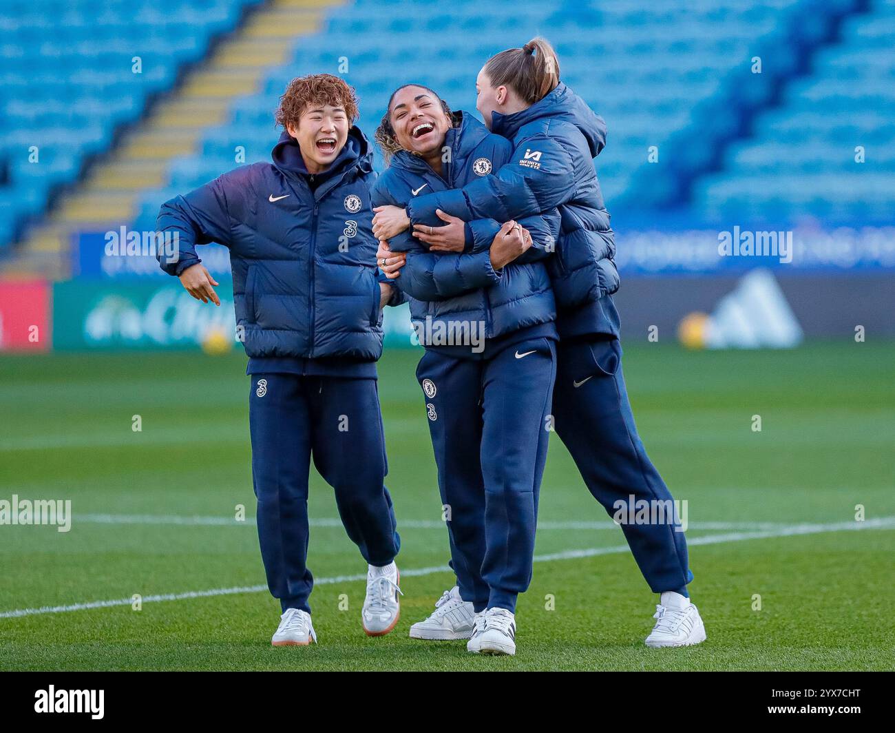 King Power Stadium, UK. 14th Dec, 2024. Niamh Charles (21 Chelsea ...