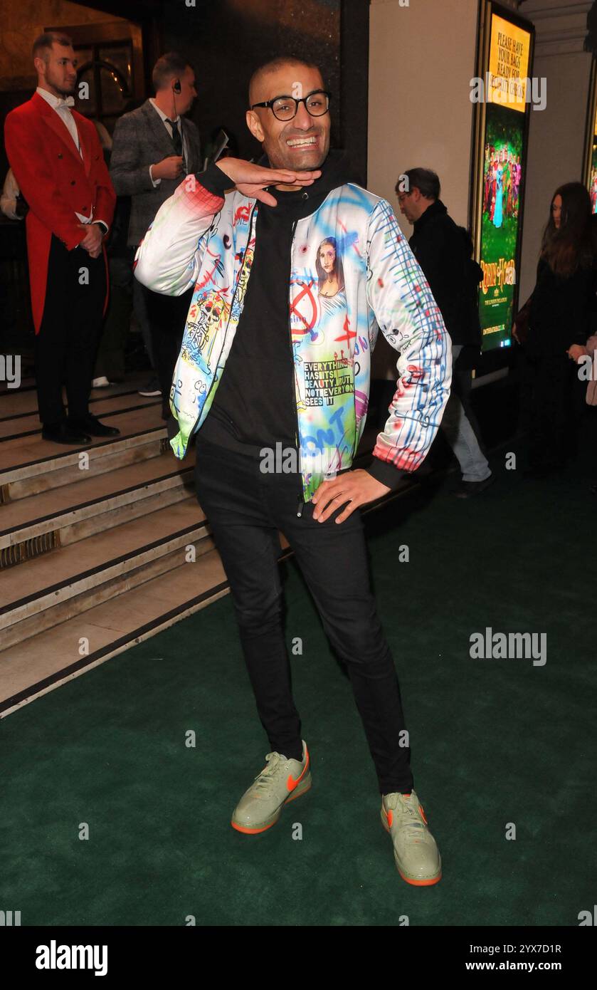 Richie Anderson at the "Robin Hood" panto press night, The London ...