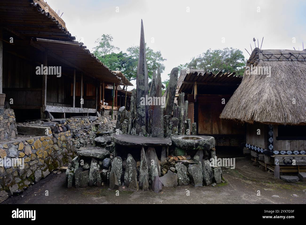 Bena flores village megalithic hi-res stock photography and images - Alamy