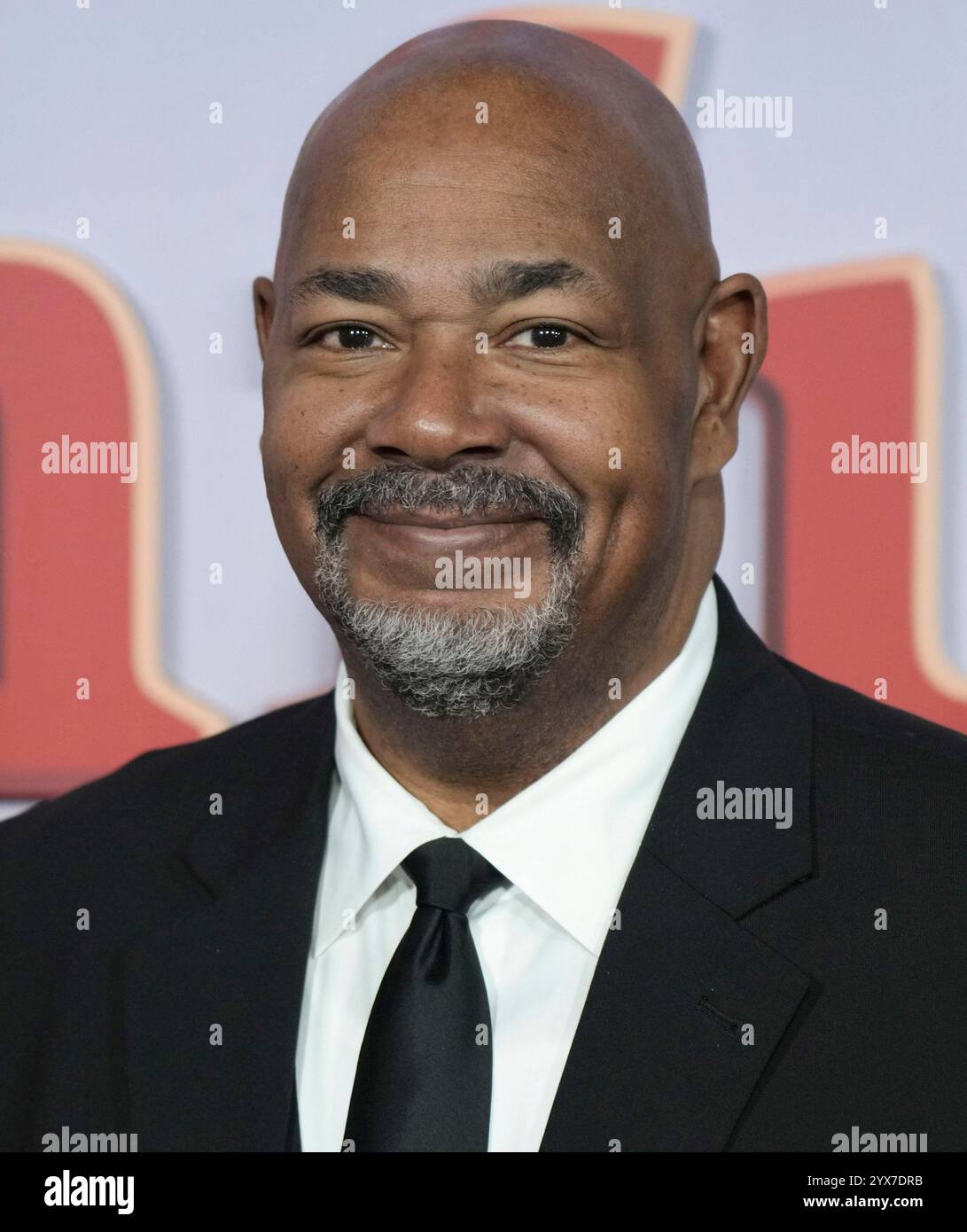 Kevin Michael Richardson arrives at THE SIMPSONS Disney+'s O C'MON ALL ...