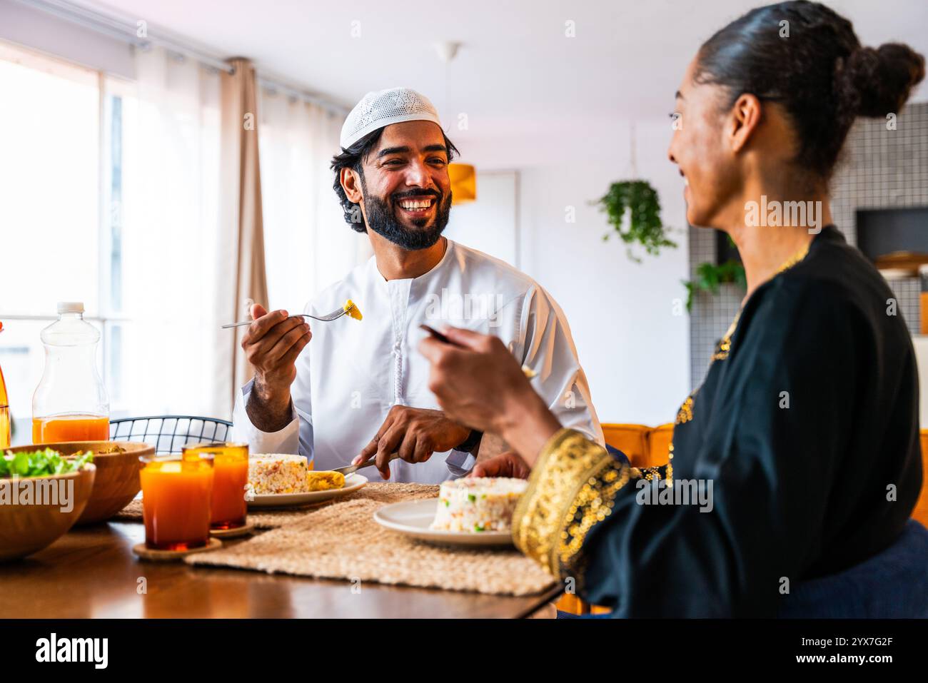 Traditional emirati family meal hi-res stock photography and images - Alamy
