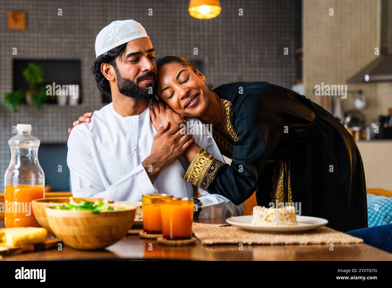 Traditional emirati family meal hi-res stock photography and images - Alamy