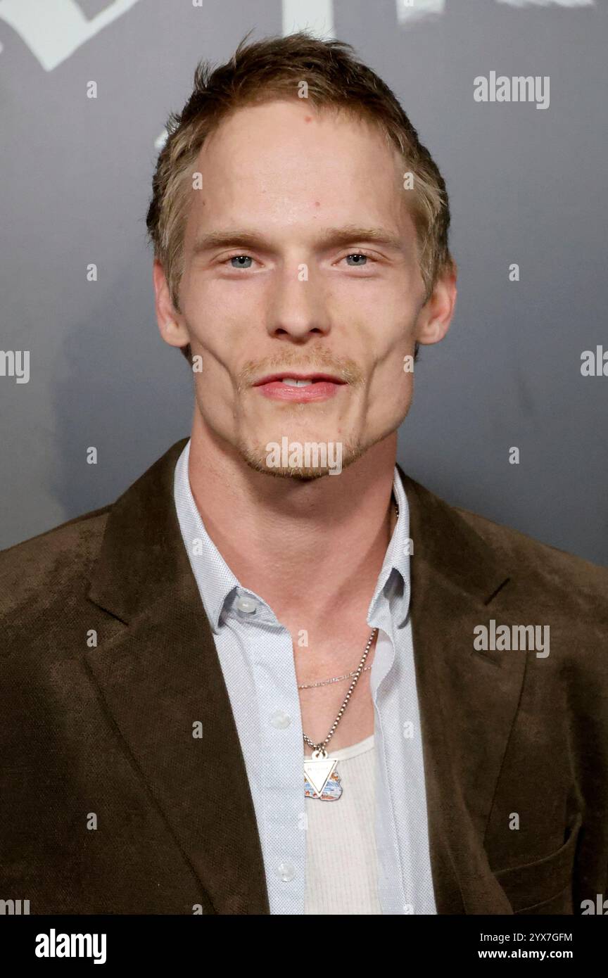 Dakota Daulby bei der Premiere des Kinofilms 'Nosferatu - Der Untote ...