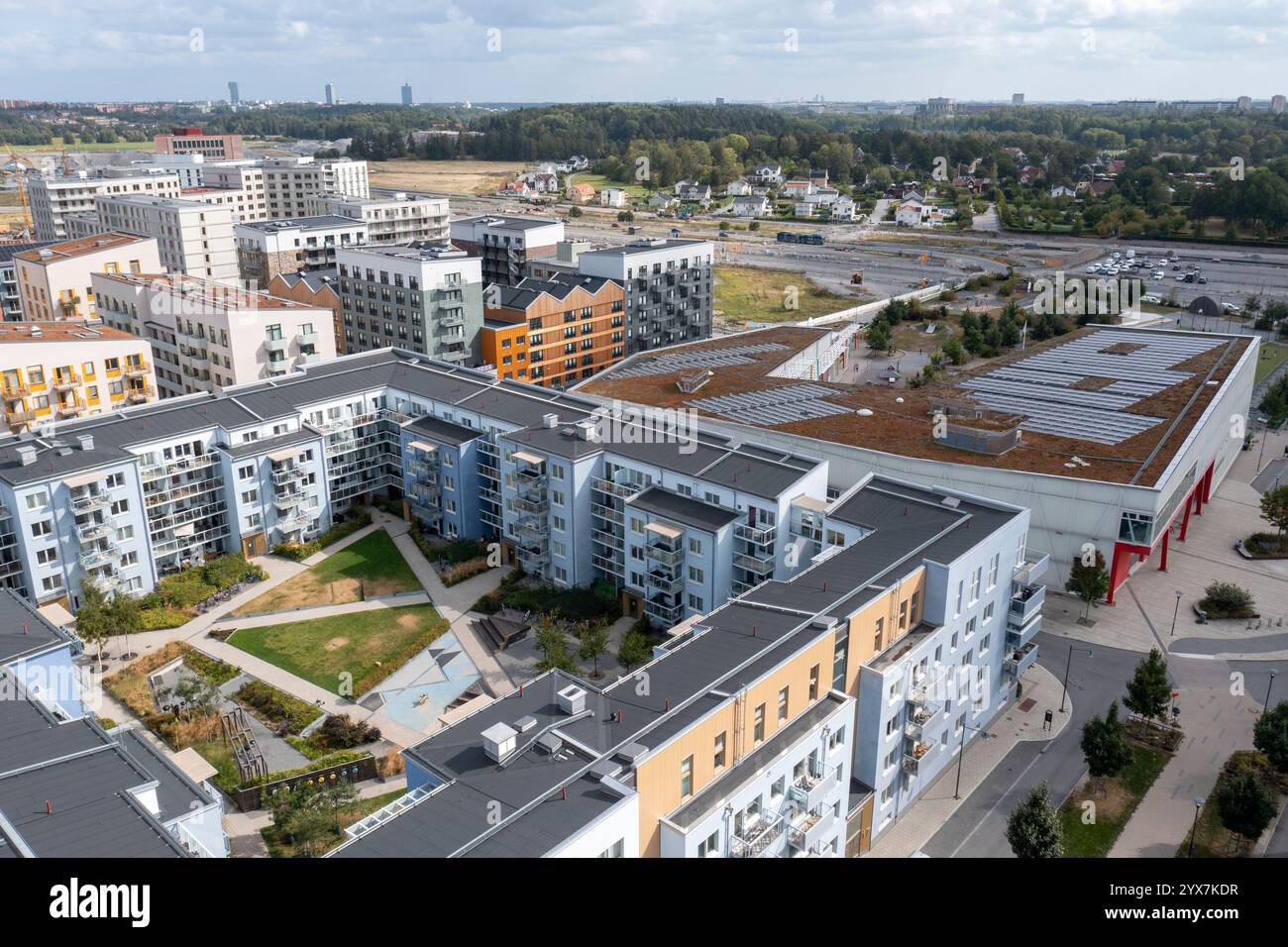 Drone residential district hi-res stock photography and images - Alamy