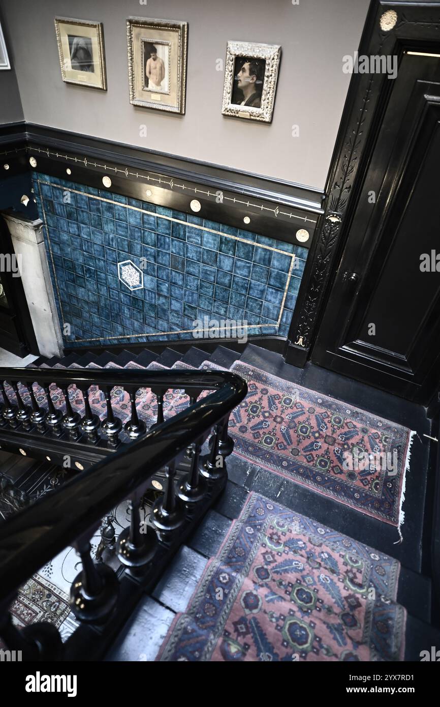 Leighton house interior london hi-res stock photography and images - Alamy
