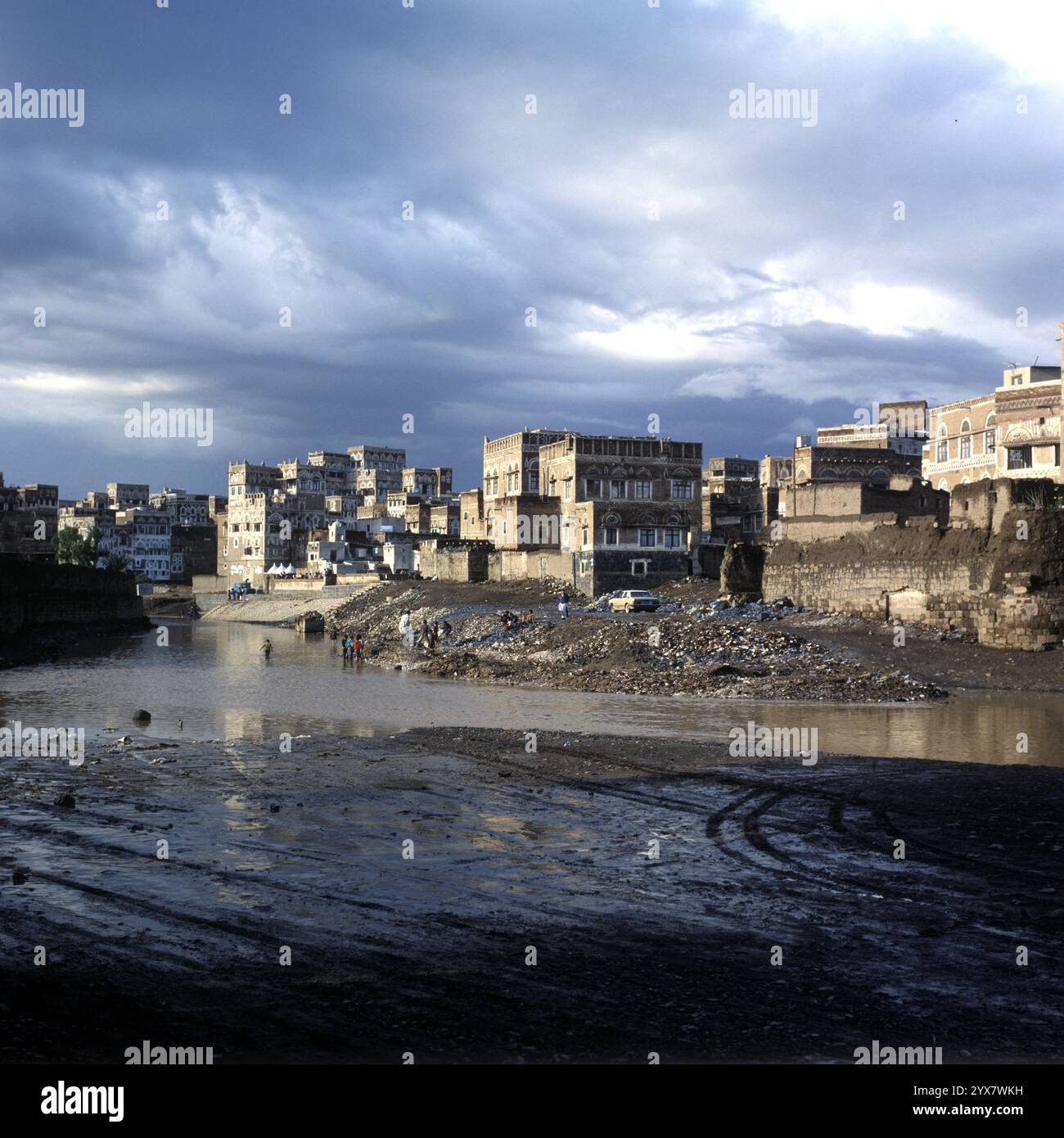 Old town of Sanaa, on the banks of the Saila, UNESCO World Heritage ...