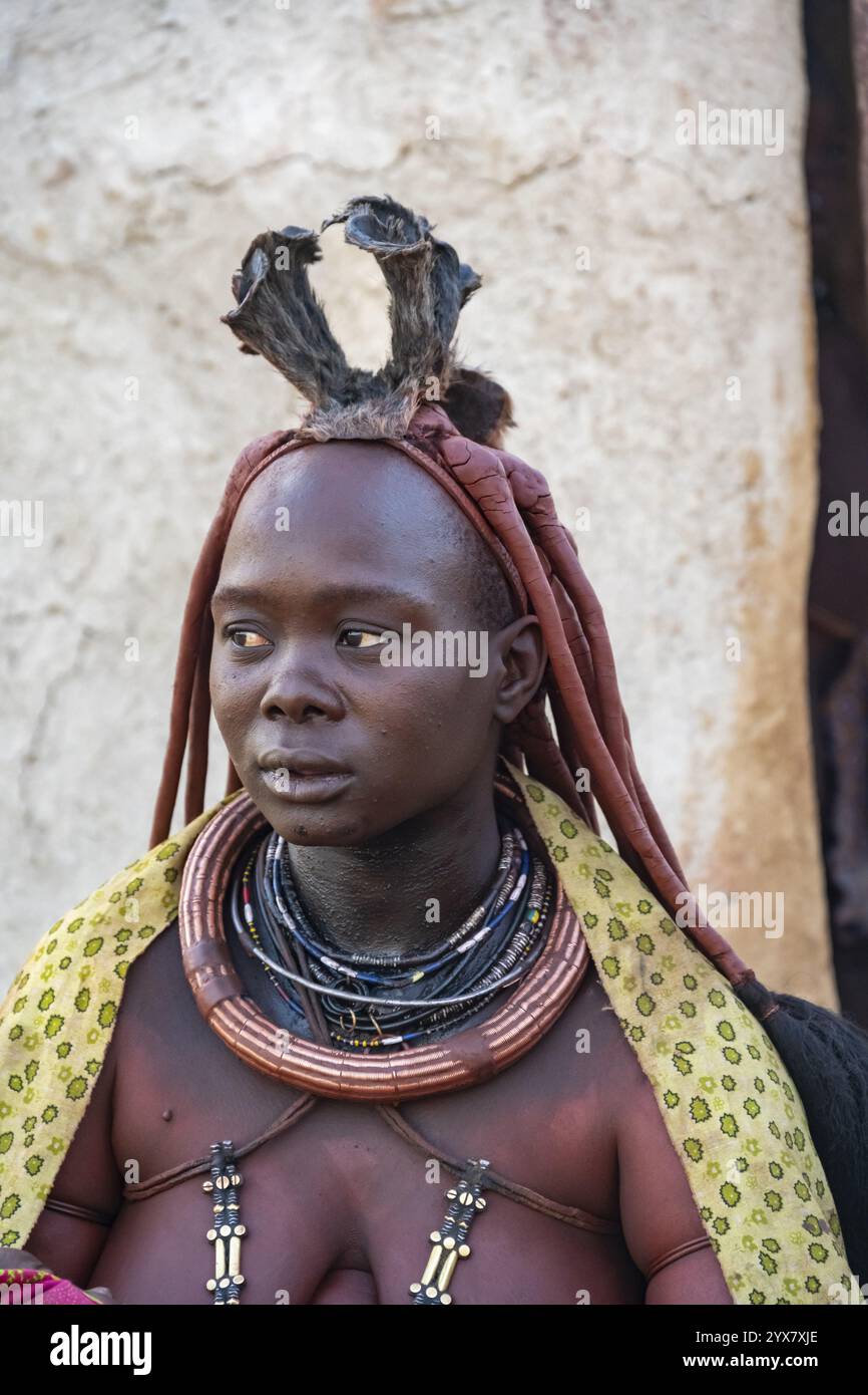 Married Himba woman with traditional headdress, portrait, traditional ...