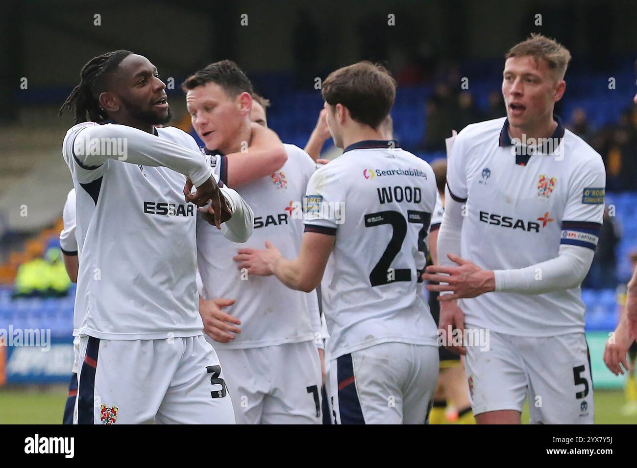 Omari Patrick of Tranmere Rovers (l) celebrates with his teammates ...