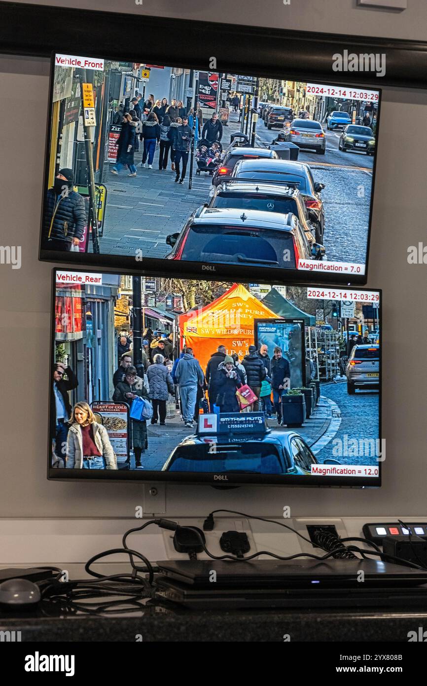 Police vans cctv hi-res stock photography and images - Alamy