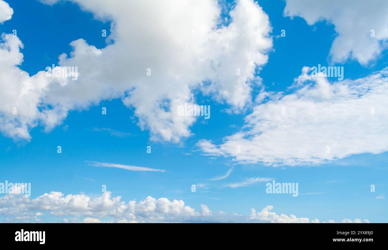Small fluffy cirrus clouds hi-res stock photography and images - Alamy