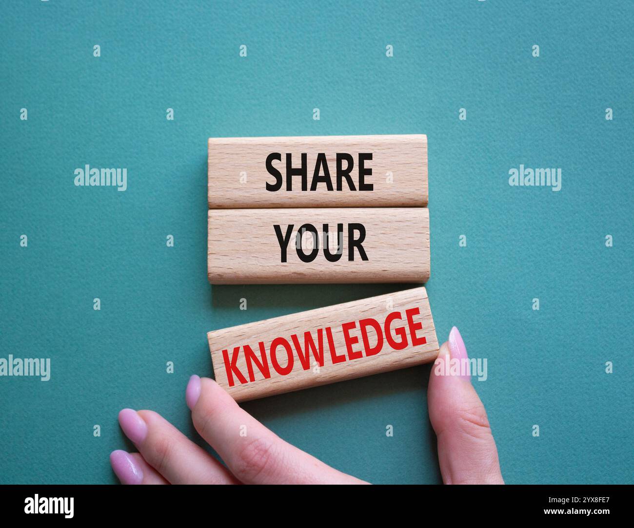 Share your knowledge symbol. Concept word Share your knowledge on ...
