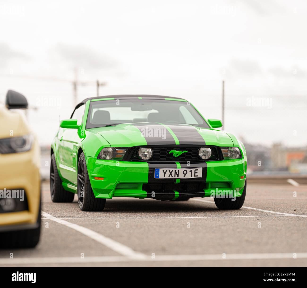 Vintage green ford mustang american hi-res stock photography and images ...