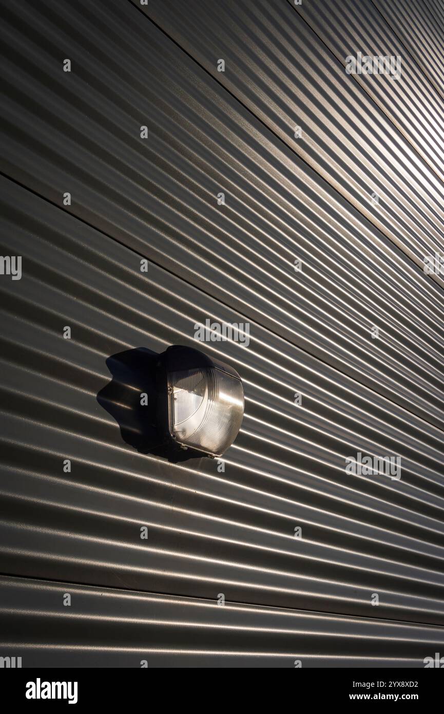 Modern factory and warehouse building hi-res stock photography and ...