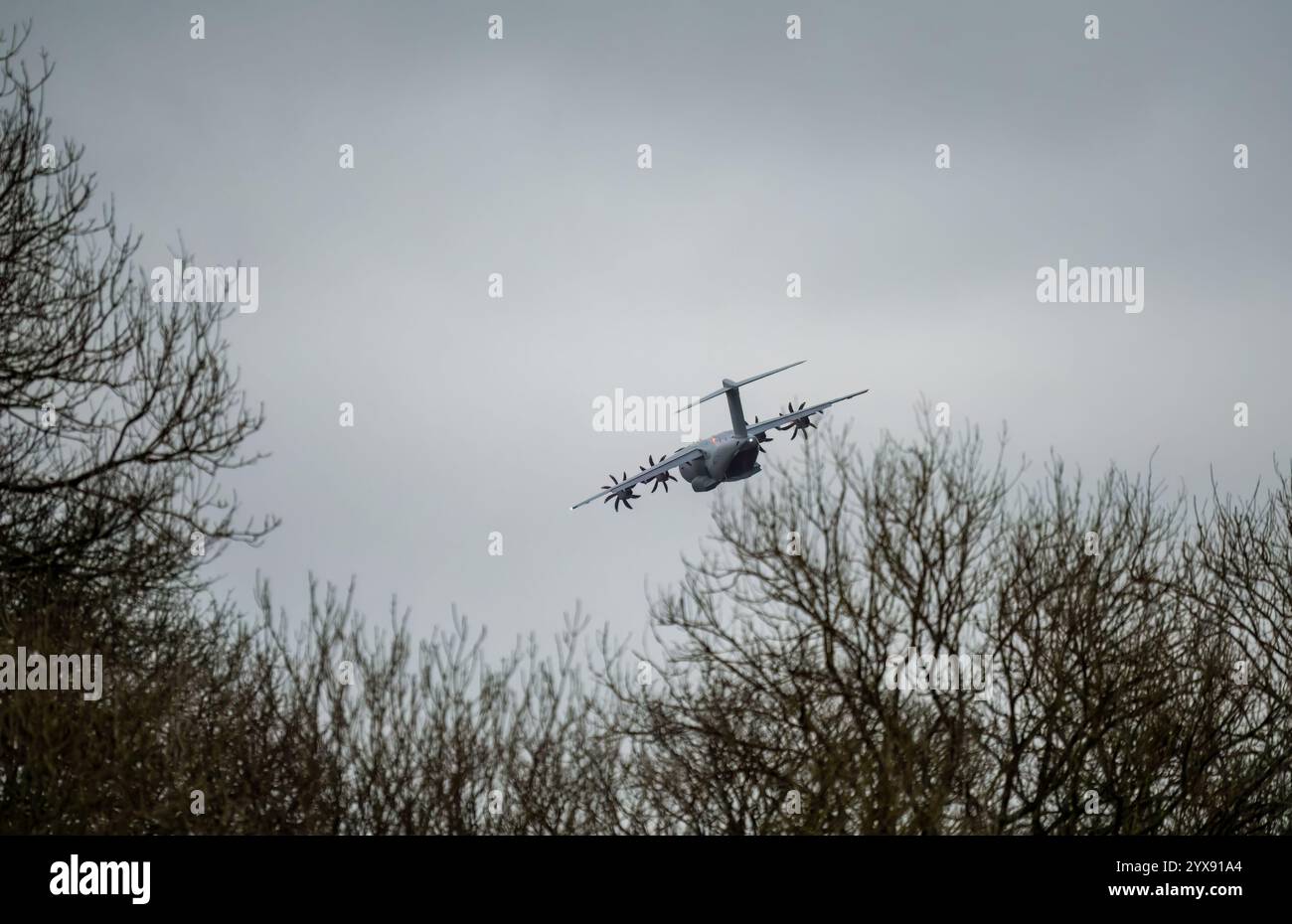 ZM401 RAF Royal Air Force Airbus C.1 A400M Atlas military cargo plane ...