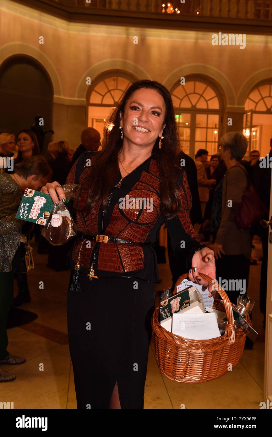 Christine Neubauer / 29. BMW Advents-Benefizkonzert / Cuvillestheater ...