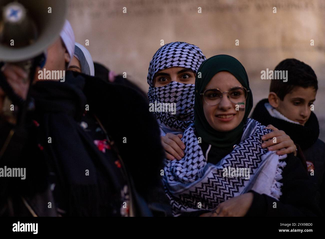 Madrid, Spain. 14th Dec, 2024. Syrian residents in Madrid have gathered ...