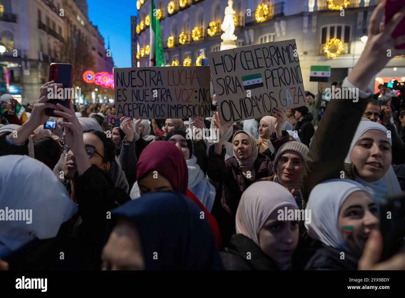 Madrid, Spain. 14th Dec, 2024. Syrian residents in Madrid have gathered ...