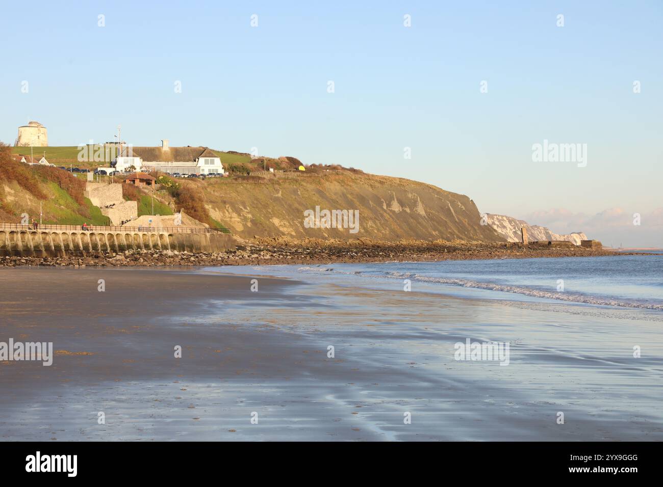 Sunny Sands beach in Folkestone, Kent, England Stock Photo - Alamy