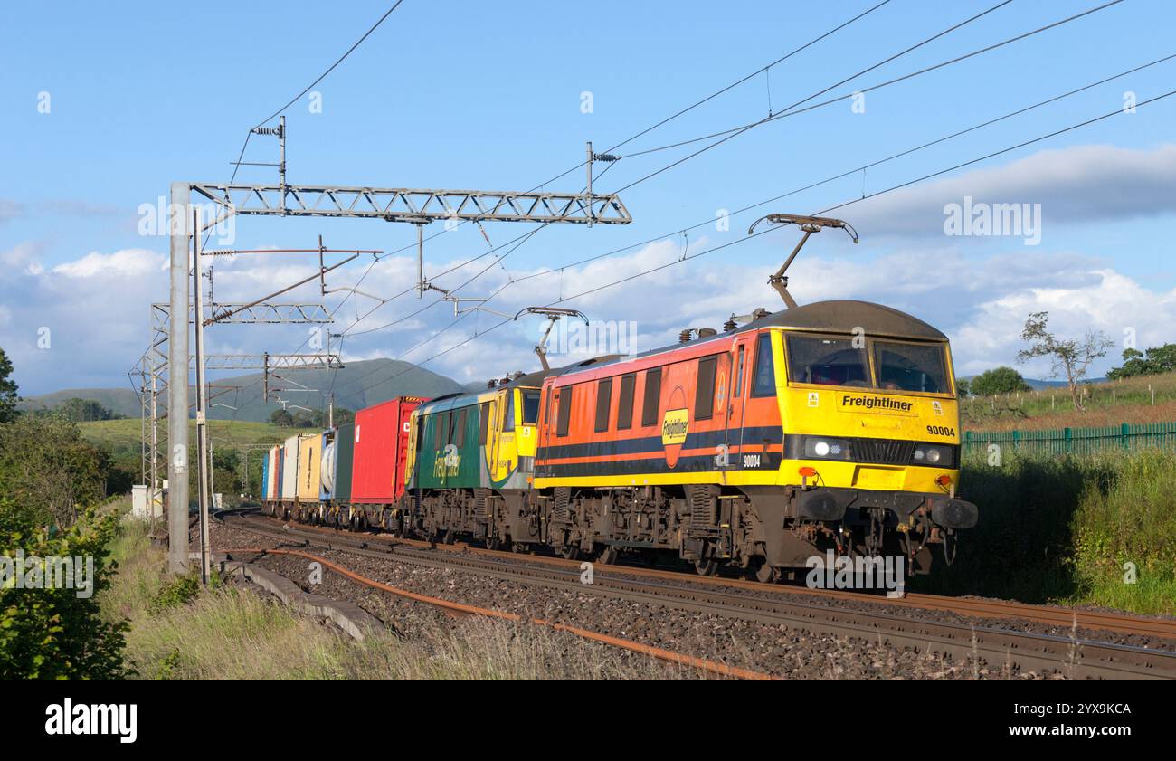 2 Freightliner class 90 electric locomotives at Lambrigg (north of ...