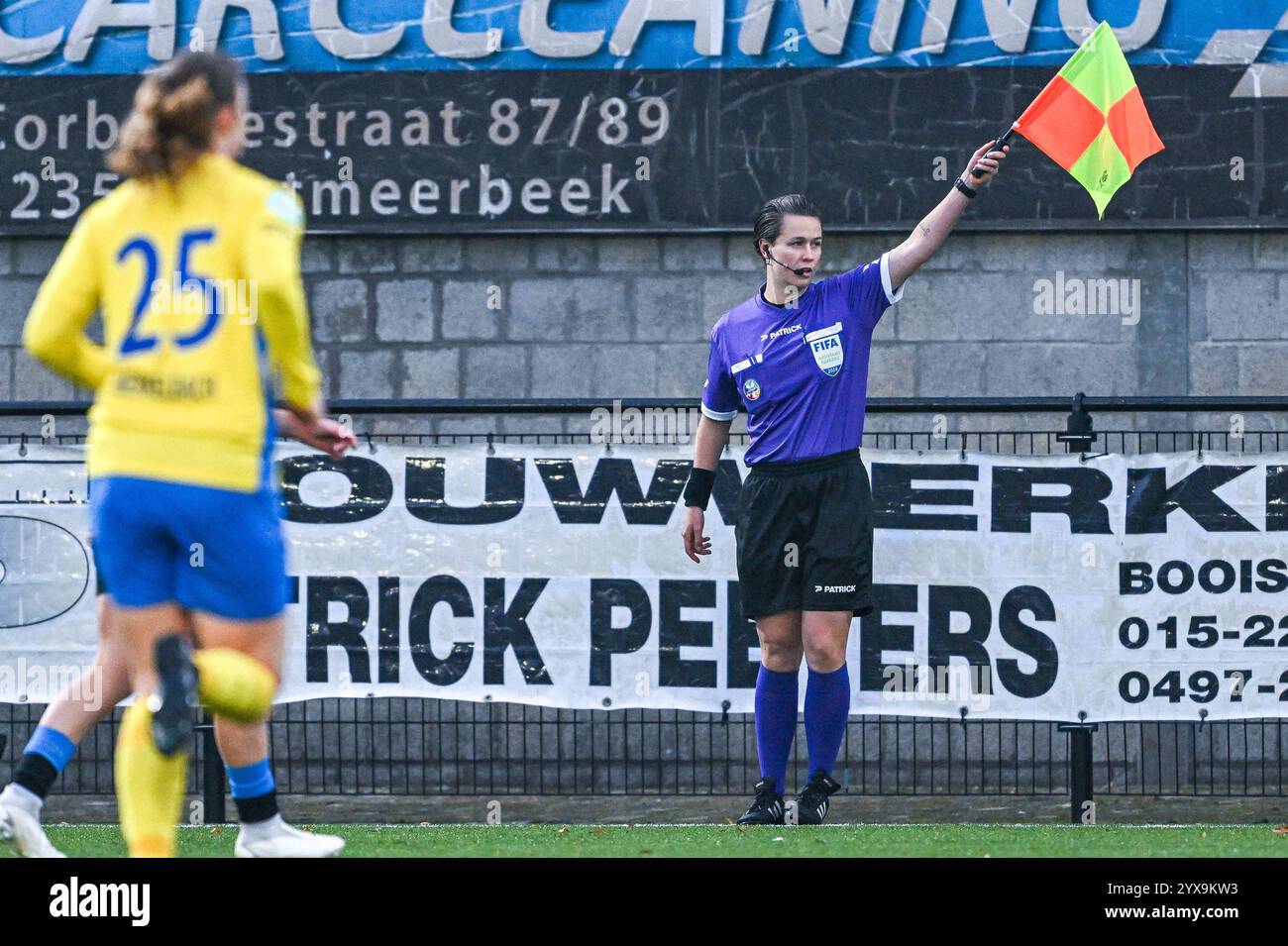 Westerlo, Belgium. 14th Dec, 2024. Assistant Referee Simon Haegeman ...