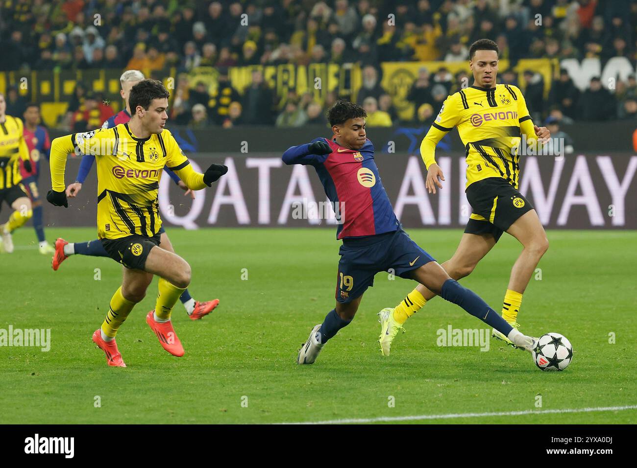 19 und felix nmecha borussia dortmund hi-res stock photography and ...