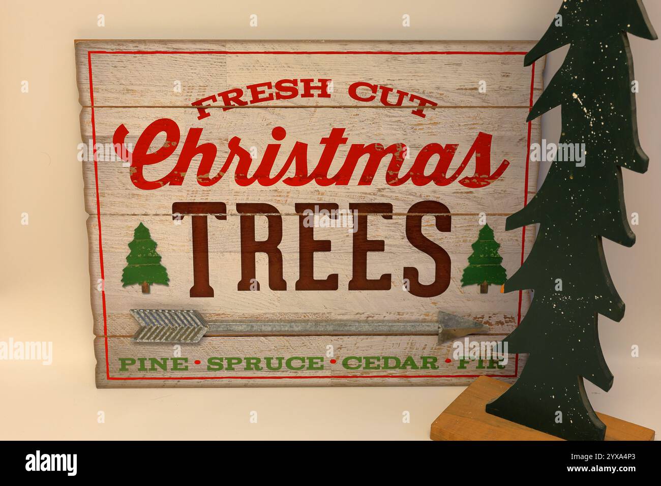 Classic christmas background tree hi-res stock photography and images ...