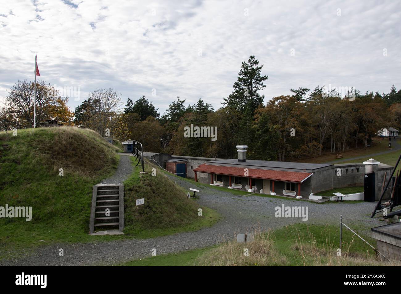 Lower battery at Fort Rodd Hill & Fisgard Lighthouse National Historic ...