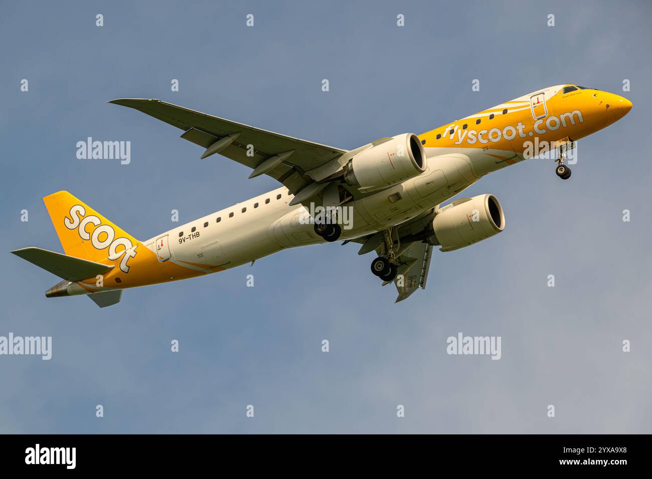 Scoot, Embraer E190-E2, 9V-THB on Final Approach to Singapore Changi ...