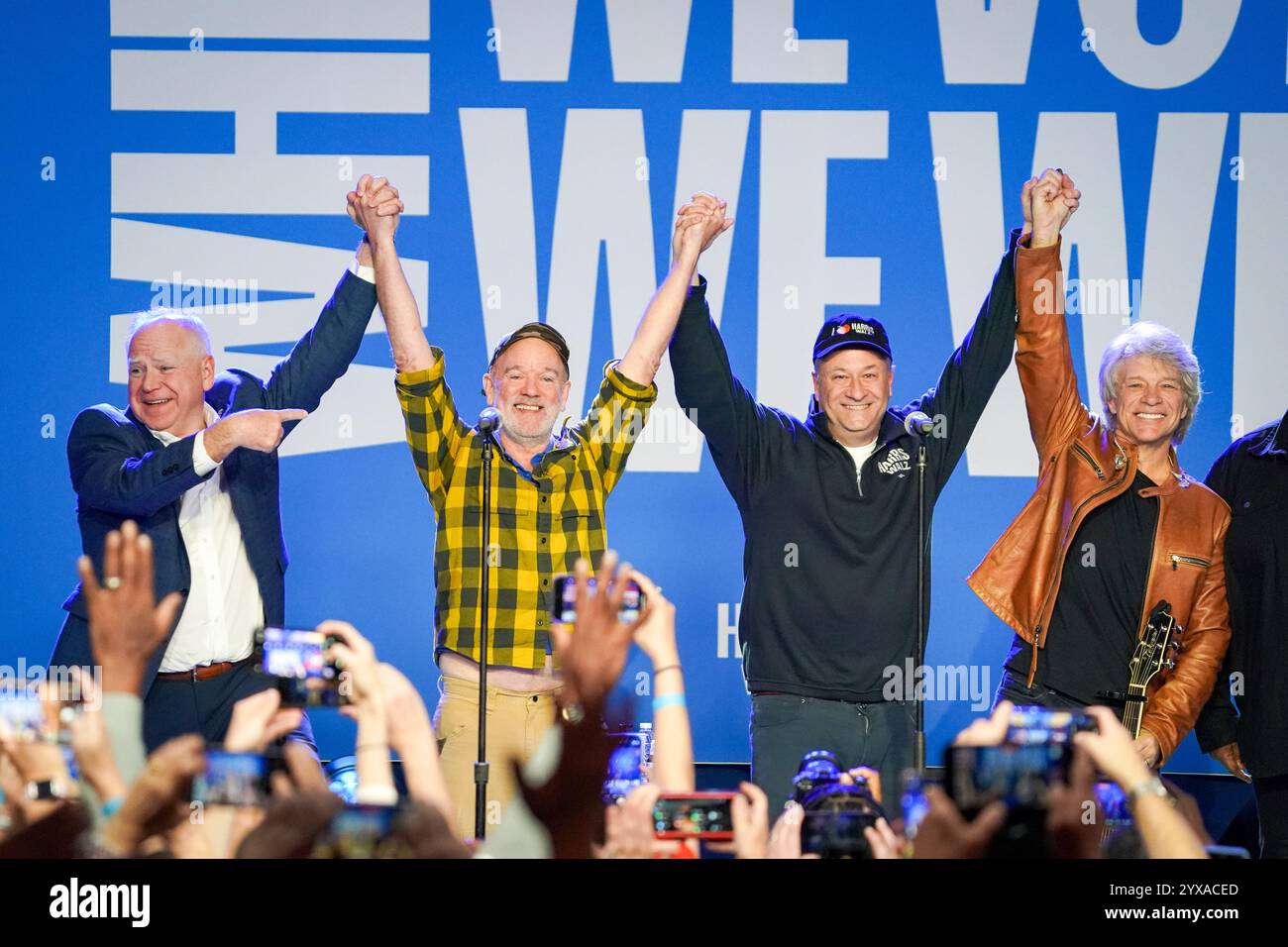 U.S. Democratic Vice Presidential candidate and Minnesota Governor Tim ...