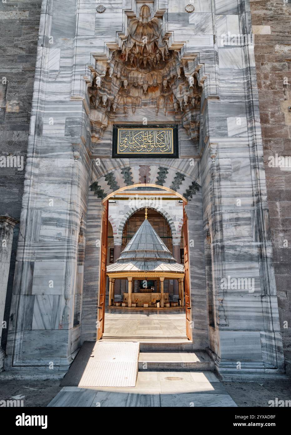 Fatih mosque istanbul turkey hi-res stock photography and images - Alamy