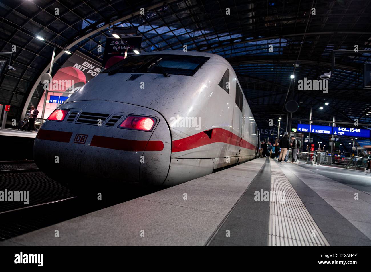 Berlin, Germany. 15th Dec, 2024. A Deutsche Bahn ICE train leaves ...
