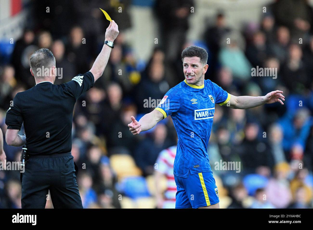 Afc wimbleon hi-res stock photography and images - Alamy