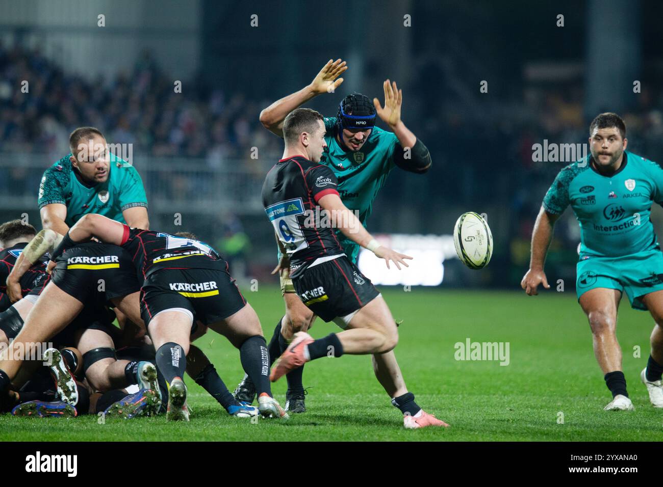 Charlie Chapman of Gloucester during the EPCR Challenge Cup rugby union ...
