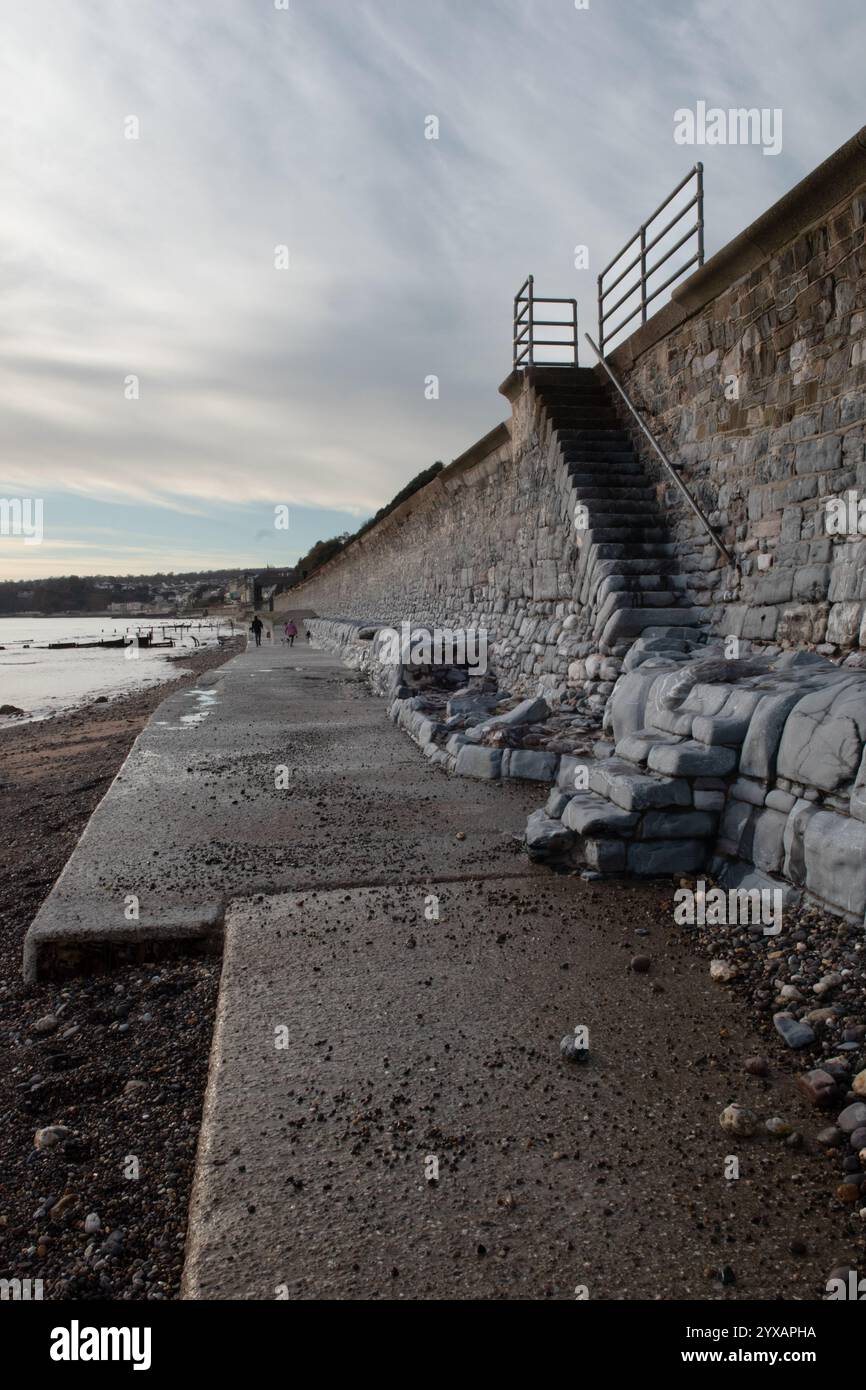 The seawall at Dawlish in Devon, England Stock Photo - Alamy