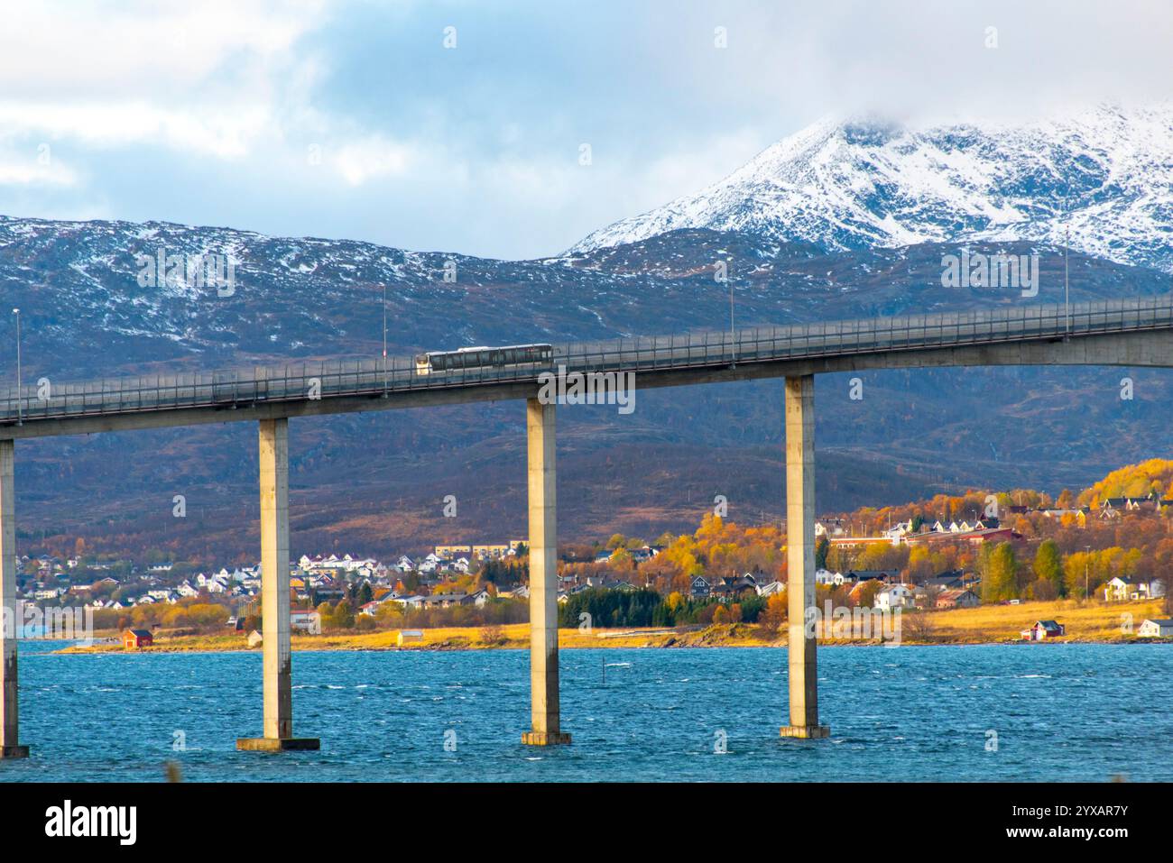 Bridge in tromso hi-res stock photography and images - Alamy