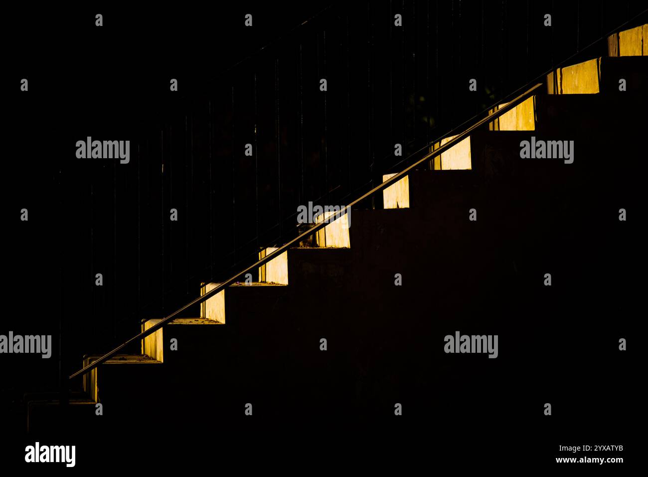 Pathway of light hi-res stock photography and images - Alamy