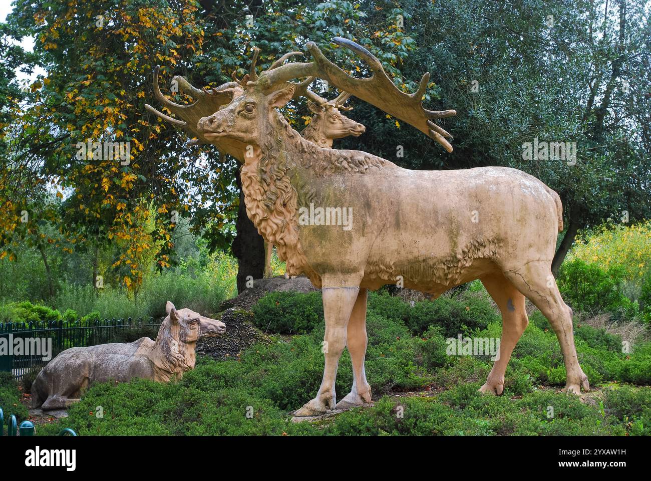 Large extinct deer among dinosaur statues in Crystal Palace Park ...