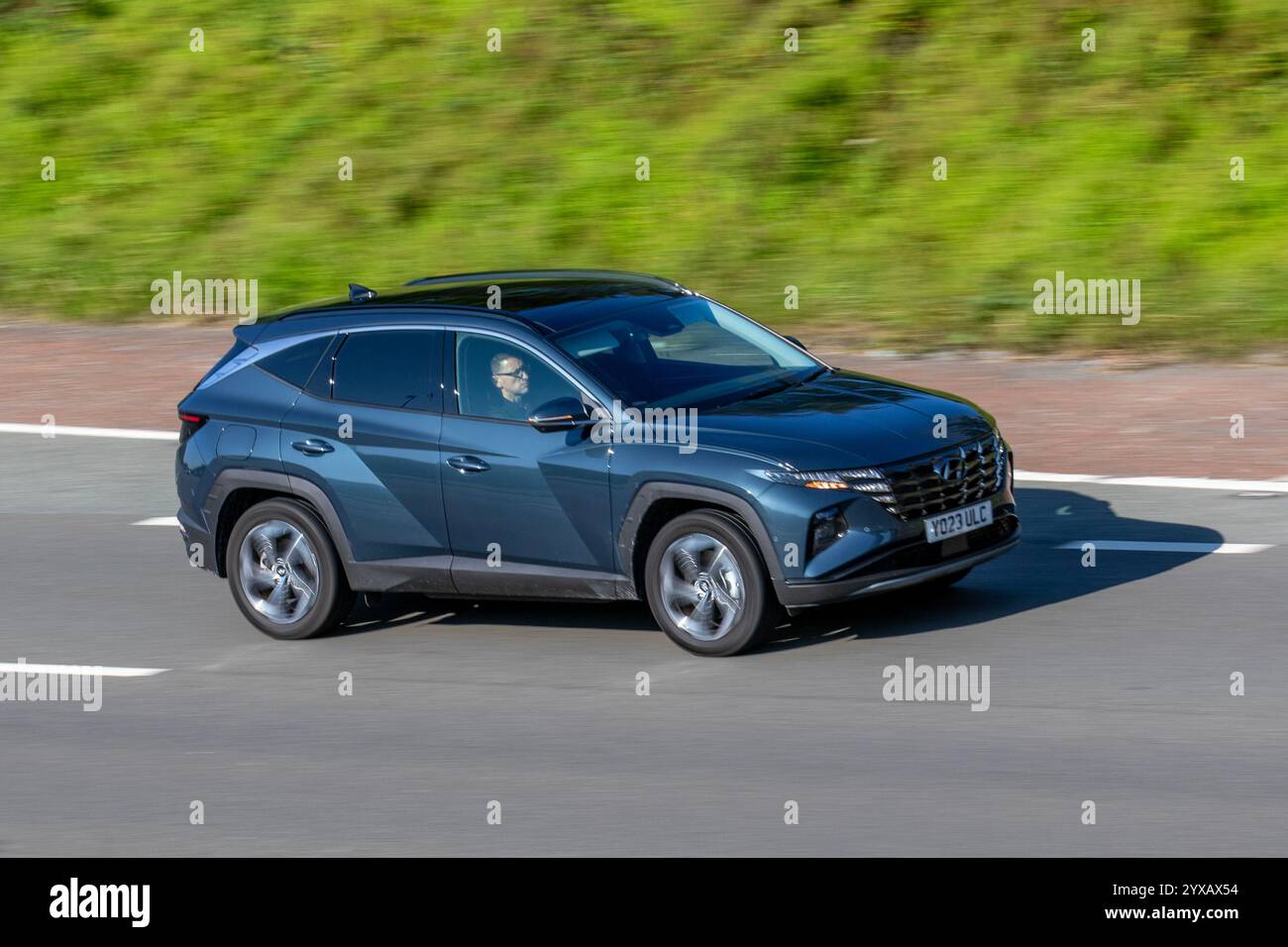 2023 Blue Hyundai Tucson Ultimate Tgdi Phev, Petrol Plug-in Hybrid ...