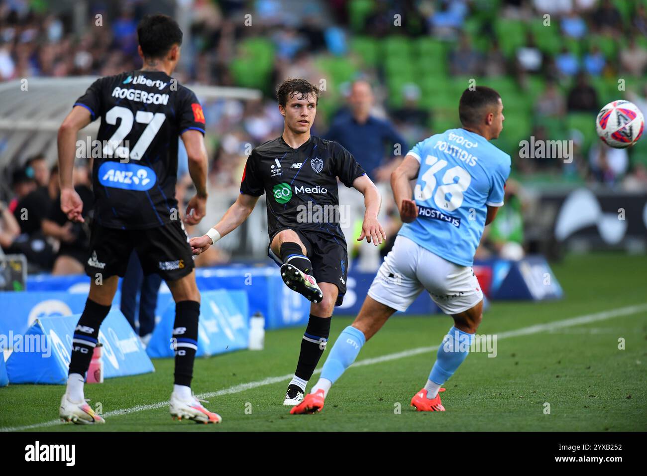 Callan elliot auckland defender hi-res stock photography and images - Alamy