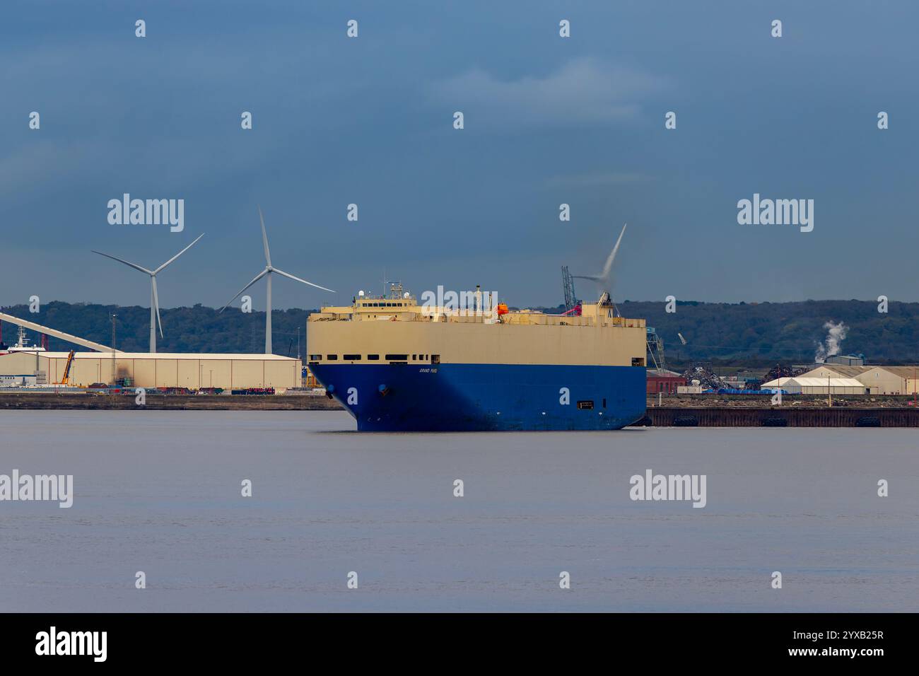 Vehicle carrier Grand Pavo leaving Royal Portbury docks and heading out ...