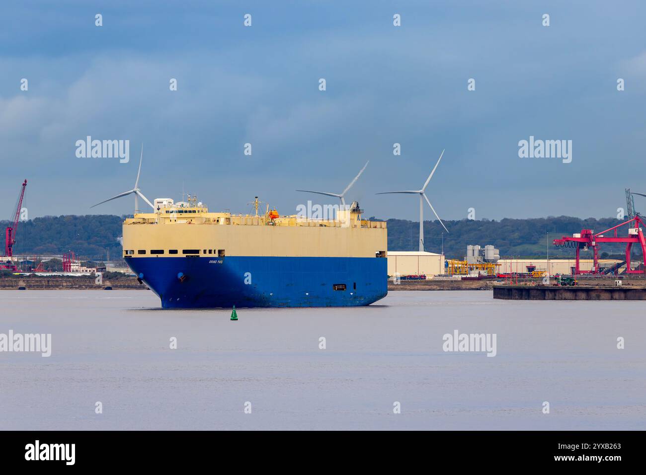 Vehicle carrier Grand Pavo leaving Royal Portbury docks and heading out ...