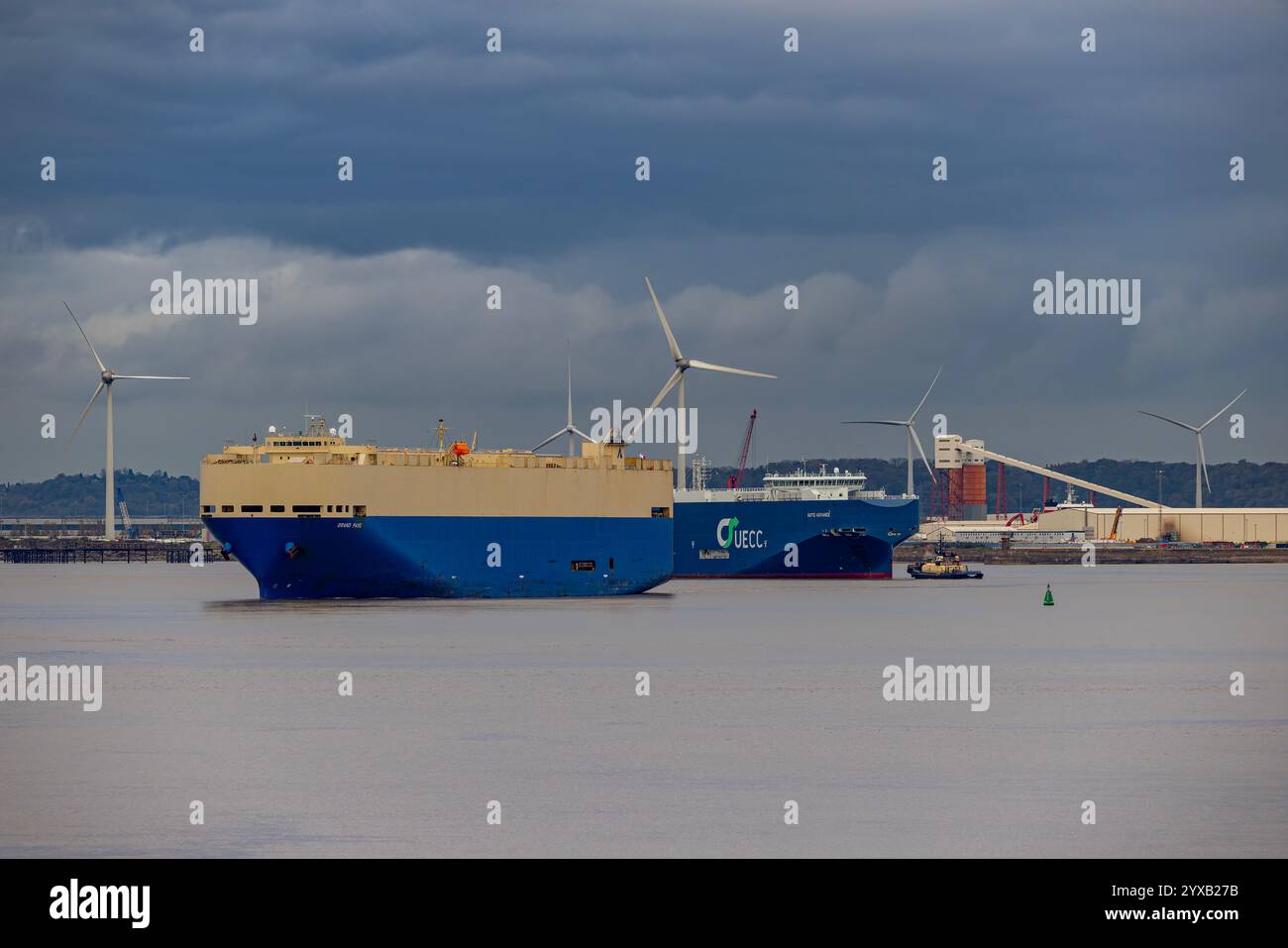 Vehicle carrier Auto Advance waiting to enter Royal Portbury docks as ...